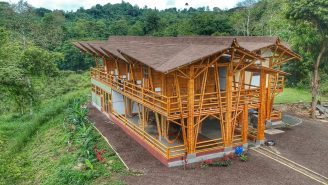 Bamboo Building in Ecuador - Lloyd's Blog